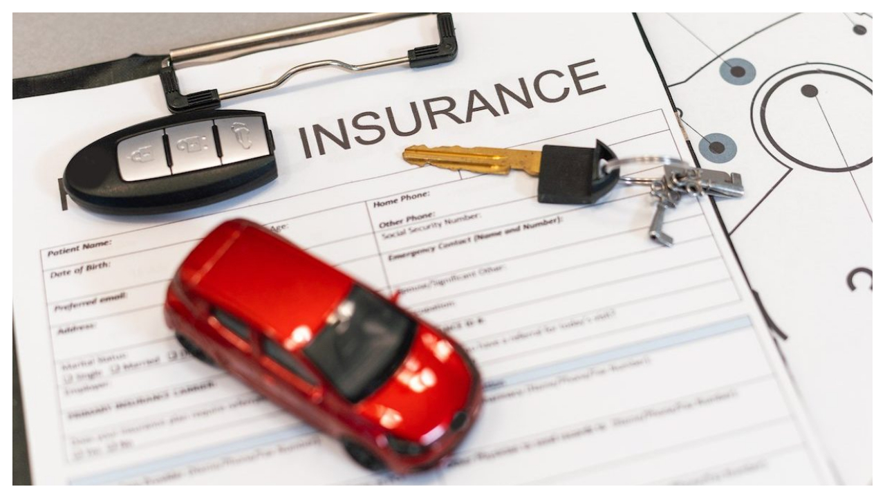 Car Insurance App Guide 2025: Save More, Drive Smarter, Claim Easier